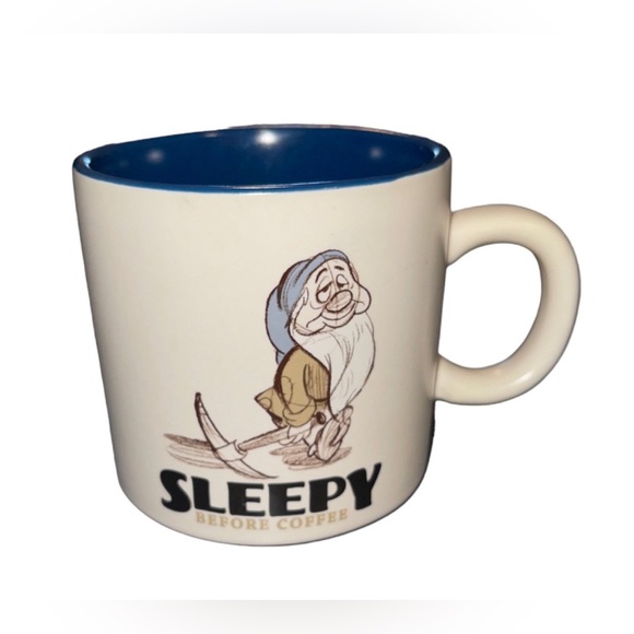 Disney | Dining | Hallmark Disney Snow White The Seven Dwarves Sleepy ...